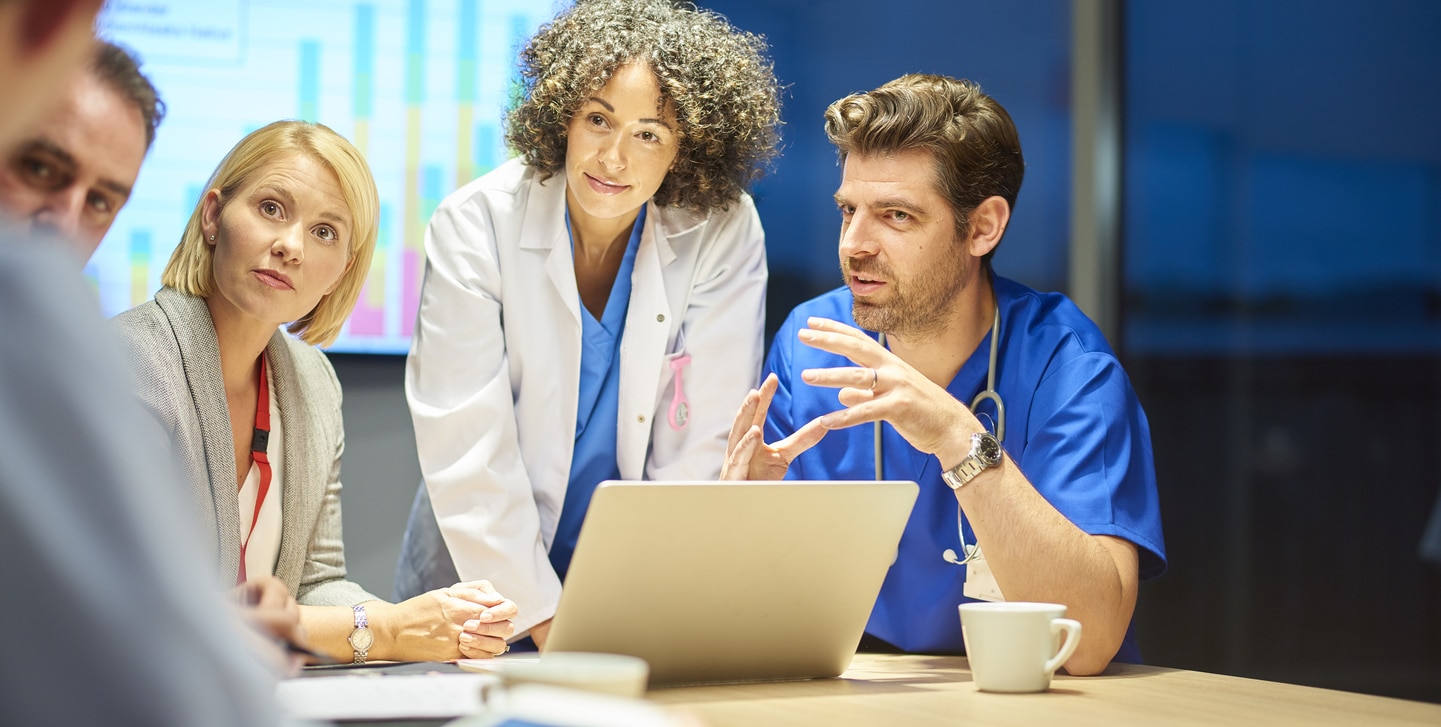 Top 7 Reasons to Co-Implement iQueue Alongside New EHR